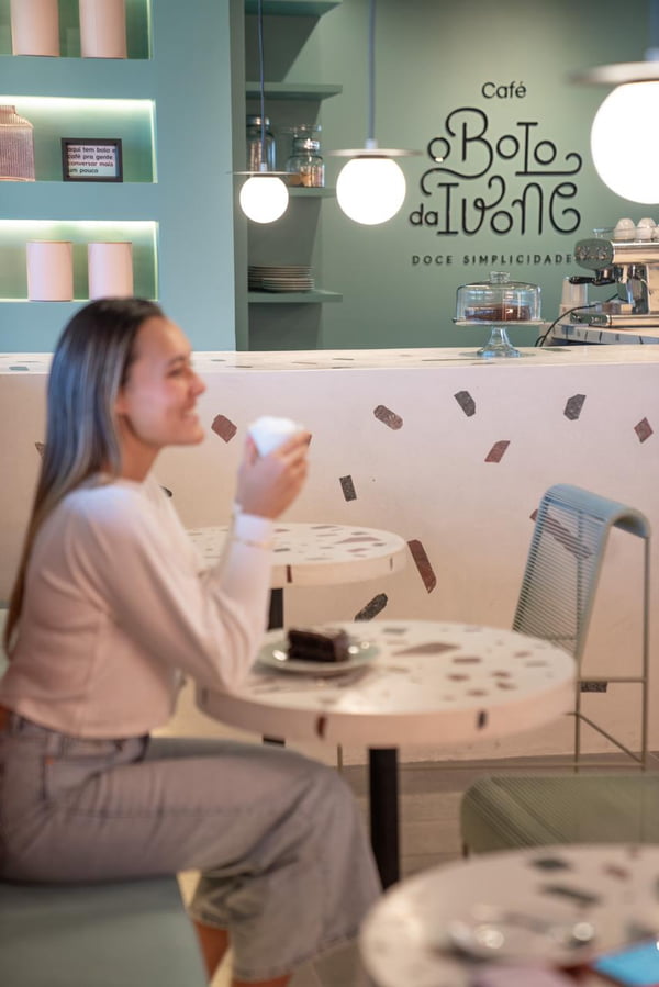 Expansão: Bolo da Ivone inaugura café e ponto To Go no Lago Sul ...