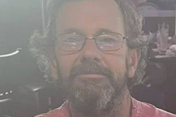 Vencedor da loteria morre afogado em praia com bilhete de R$ 211 mil ...