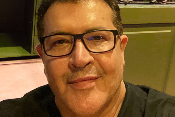 Beto Barbosa sobre câncer: “Só tinha 5% de chance de sobreviver ... Beto Barbosa sobre câncer: “Só tinha 5% de chance de sobreviver ...