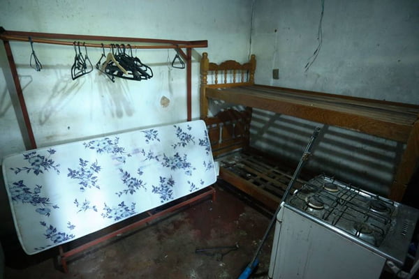 Cachoeira e área de 50 mil metros: veja fotos de chácara que teria ...