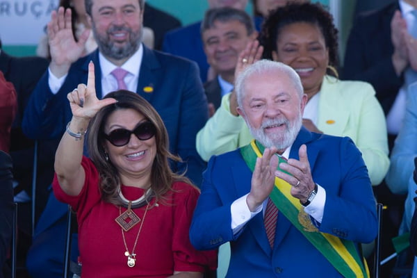 Lula tem 7 de Setembro ao lado de chefes de Poderes e ministros | Metrópoles