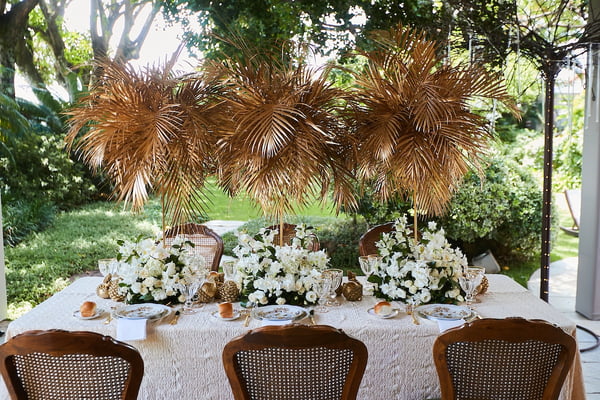 Maria da Graça Miziara recebe convidadas em almoço natalino | Metrópoles