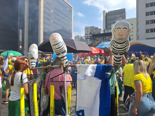 Ato bolsonarista reuniu 750 mil na Avenida Paulista, diz SSP | Metrópoles