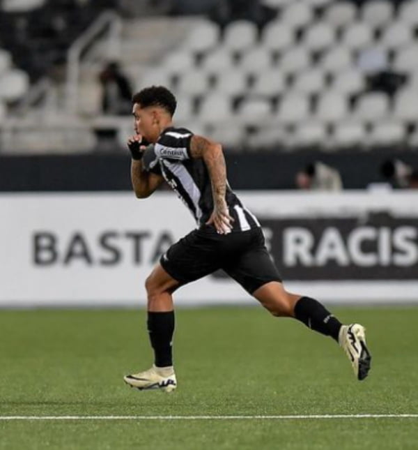 Exclusivo: Mulher de Kaue Rodrigues, do Botafogo, expõe agressão ...