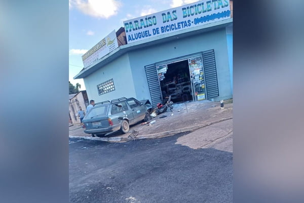 Vídeo Motociclista é Atropelado Após Brigar Com Afilhada De Motorista