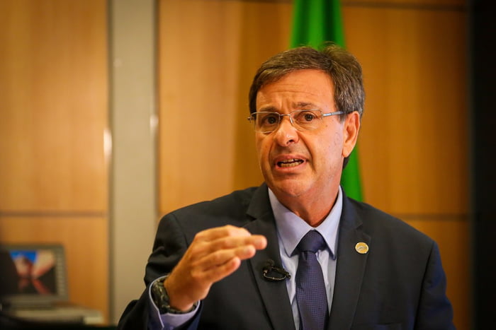 Ministro do Turismo ataca Lula: “Safado, ex-presidiário e cachaceiro ...